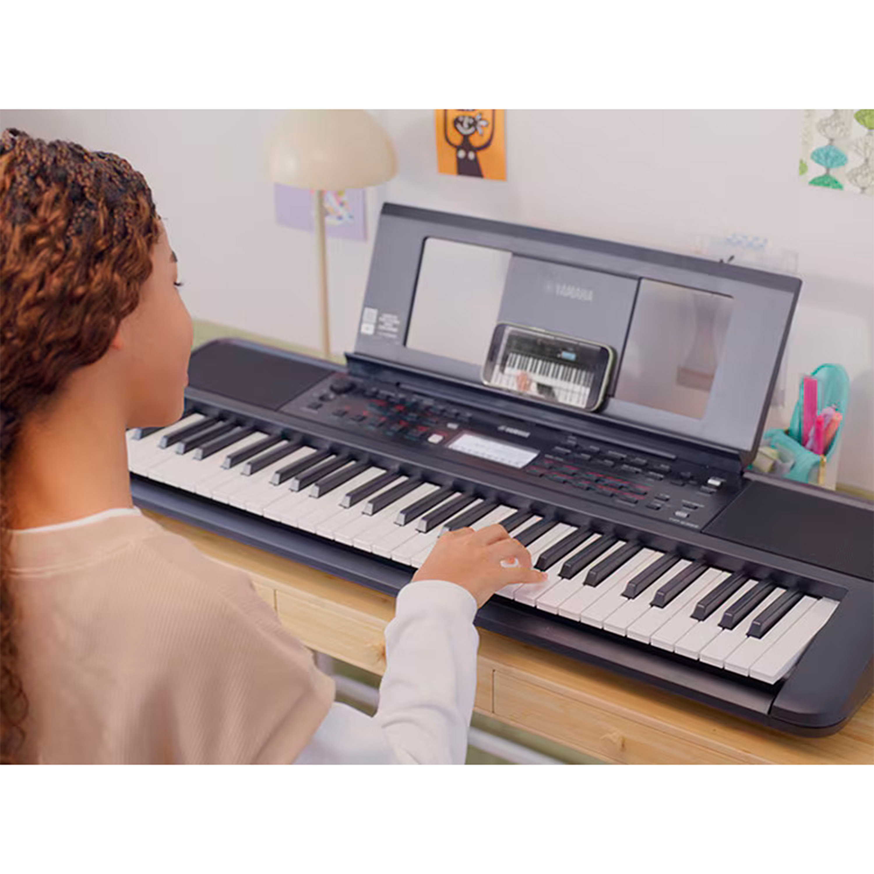 Yamaha PSR-E383 - Clavier toucher dynamique SonoVente.com