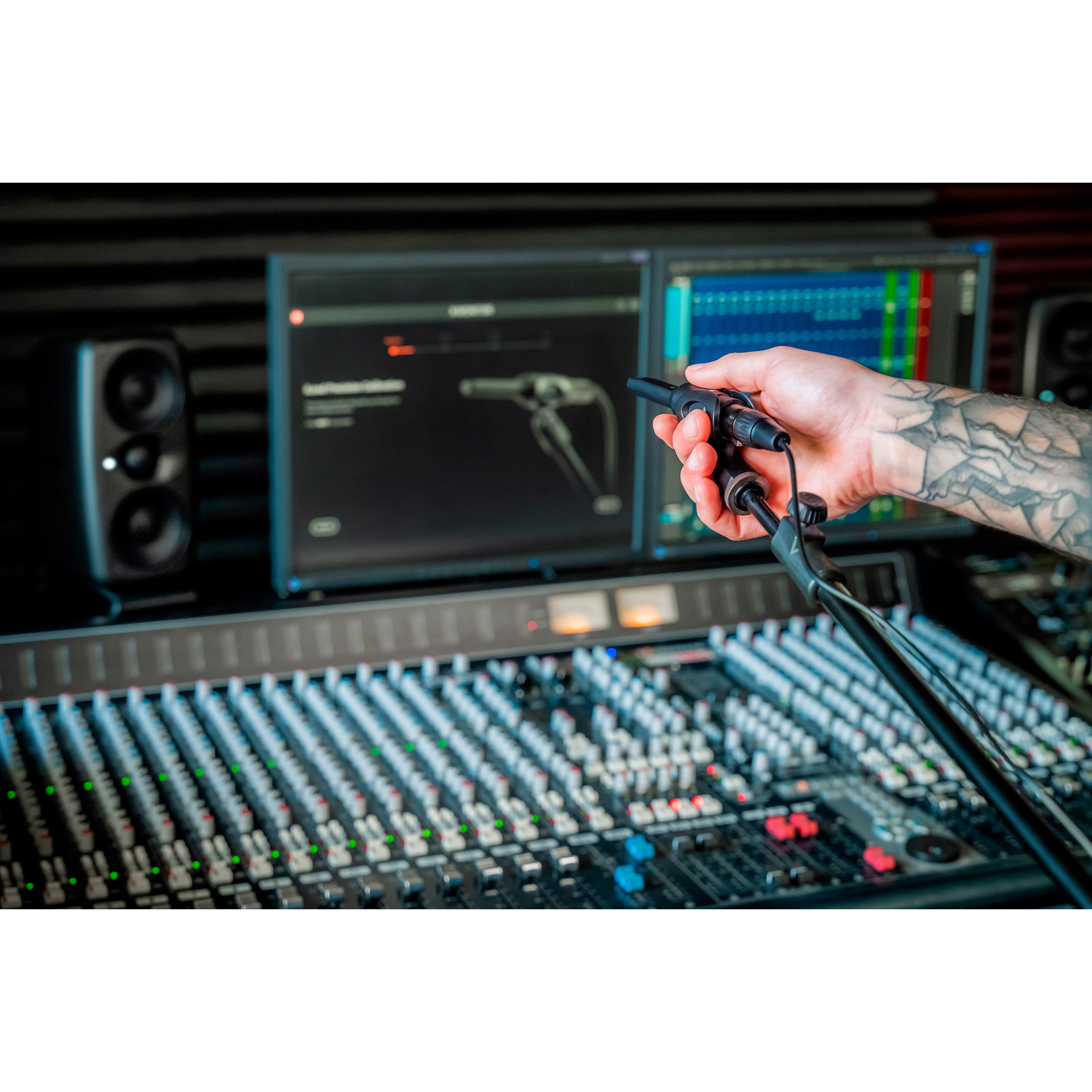 IK Multimédia iLoud MTM MKII (Paire) + Micro ARC - Enceinte de ...