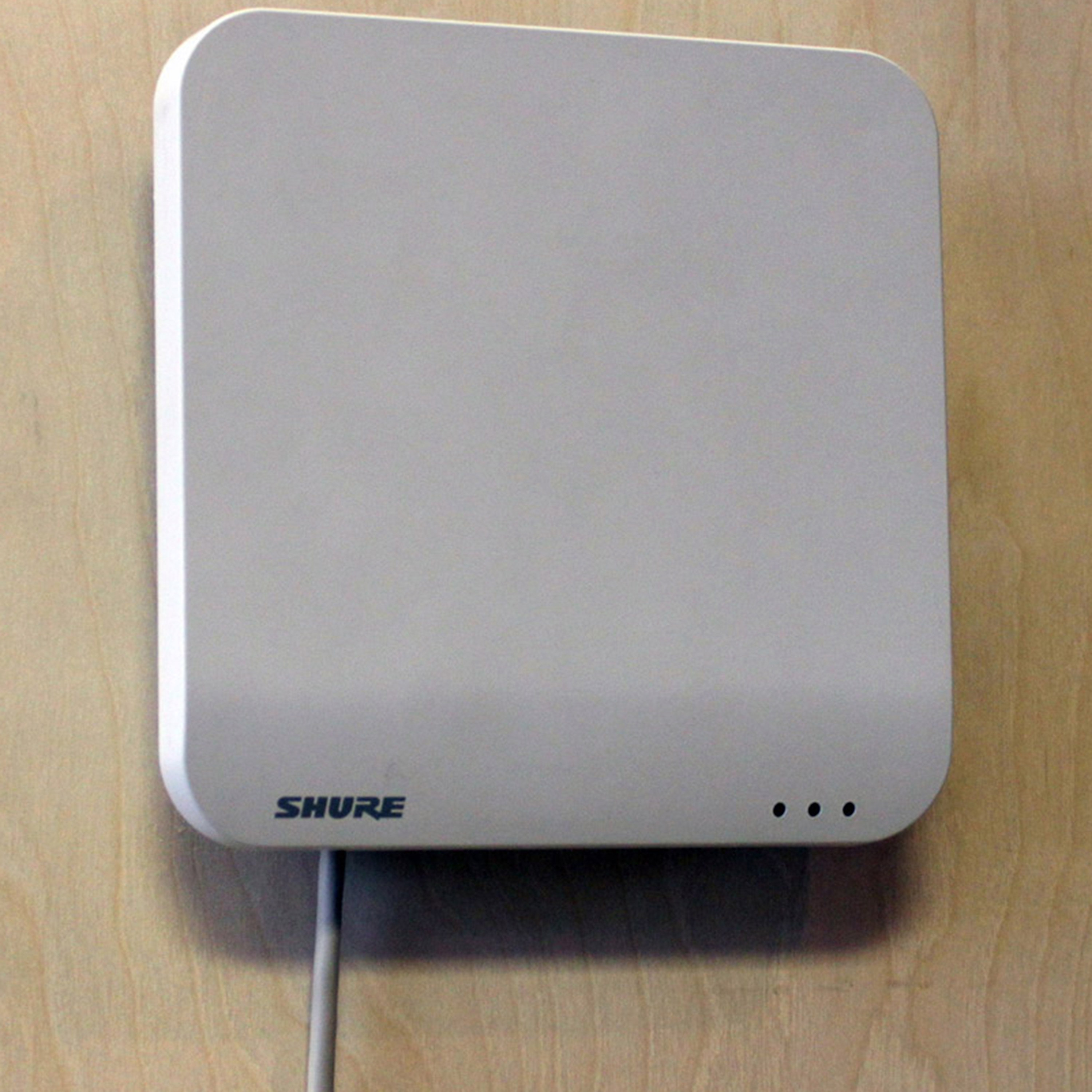 Shure MXWAPT4 - Accessoires système HF SonoVente.com