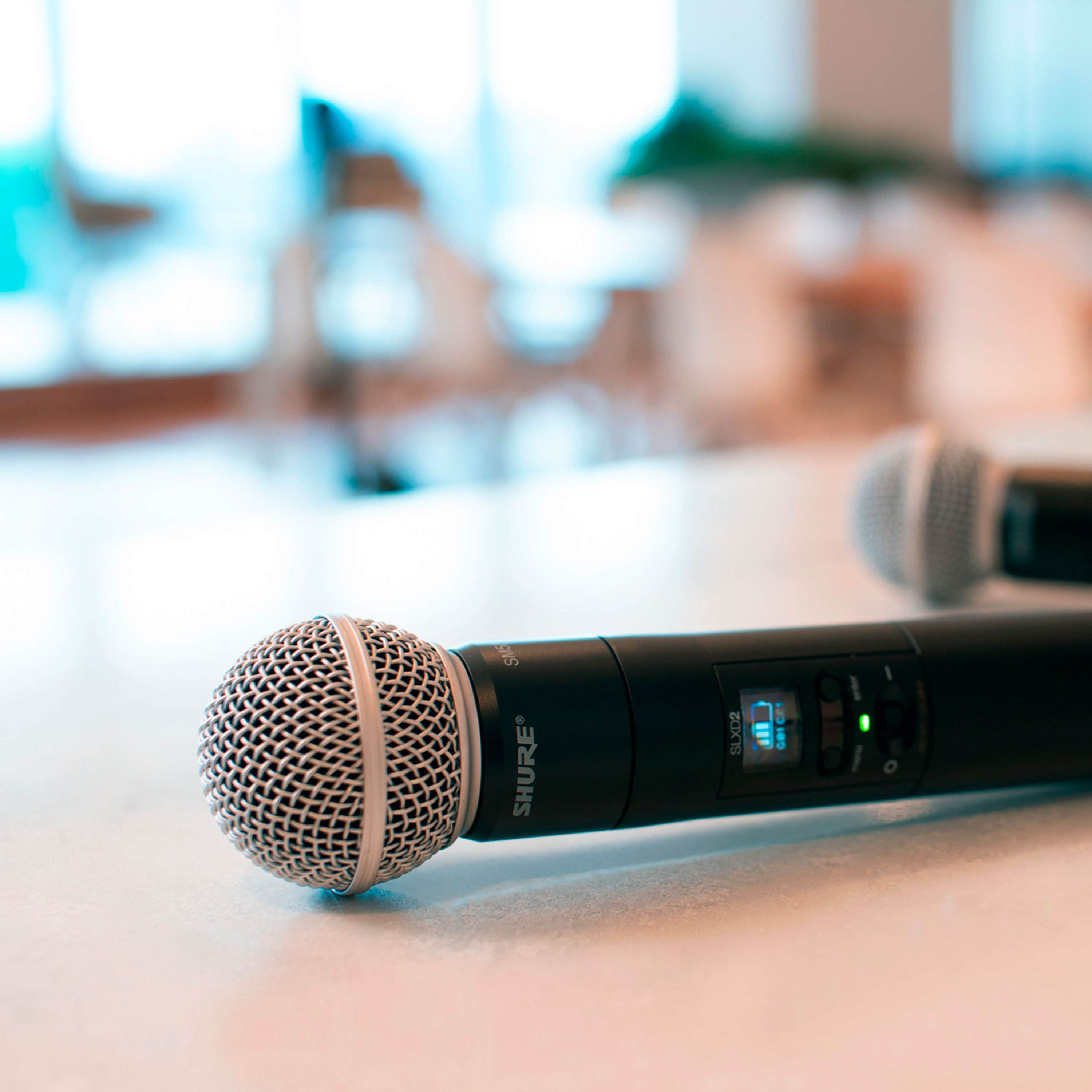 Shure SLXD2 SM58 G59 - Micro HF chant SonoVente.com