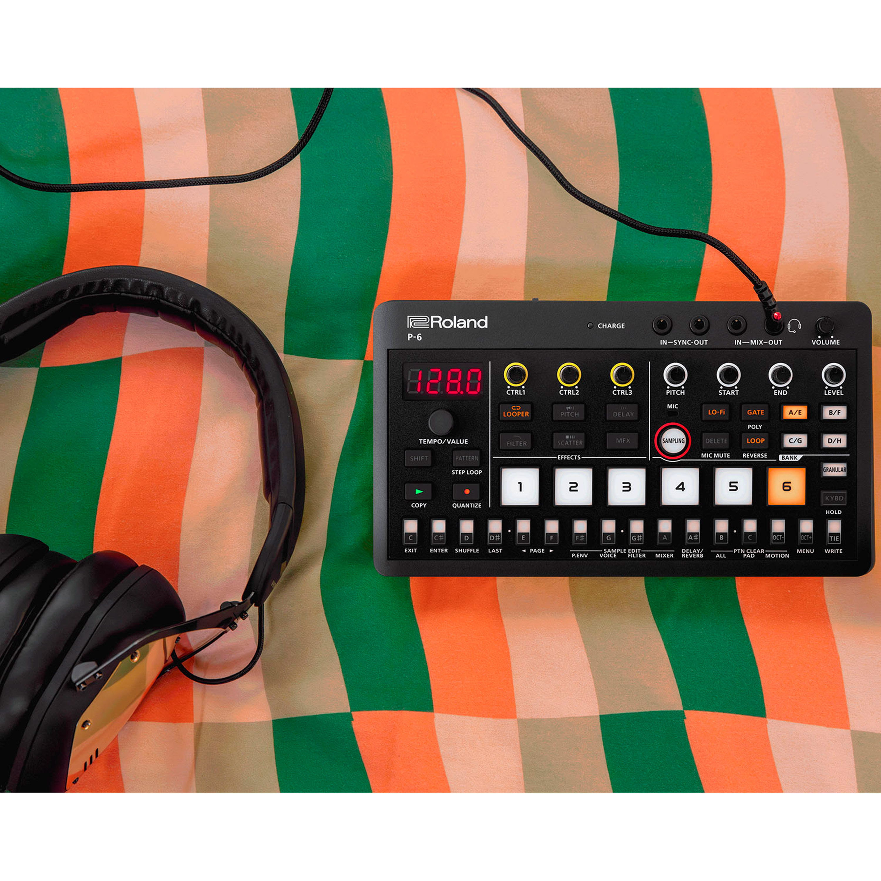 Roland P-6 AIRA Compact Sampler - Sampler / grooveBox SonoVente.com