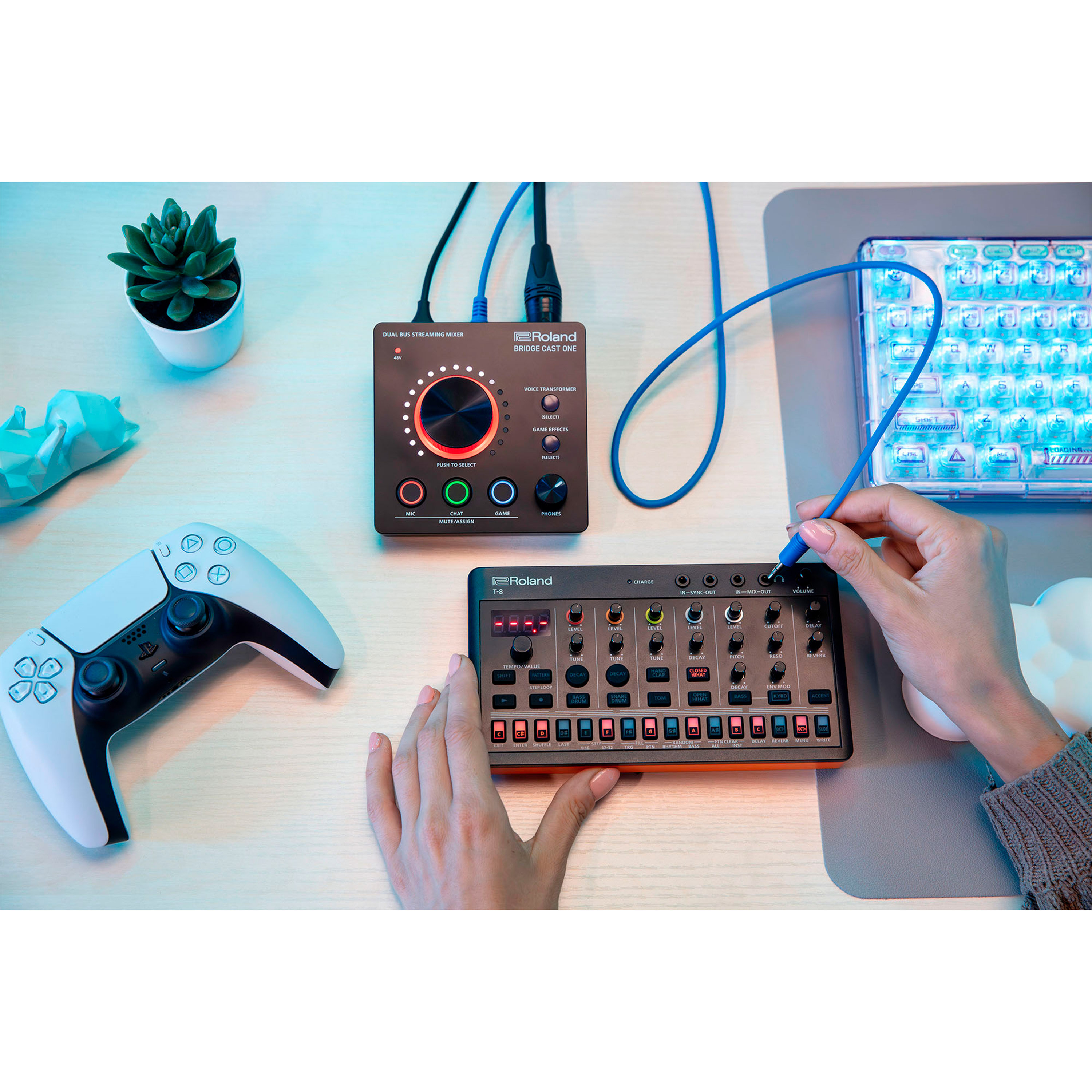 Roland Bridge Cast ONE - Materiel streaming SonoVente.com