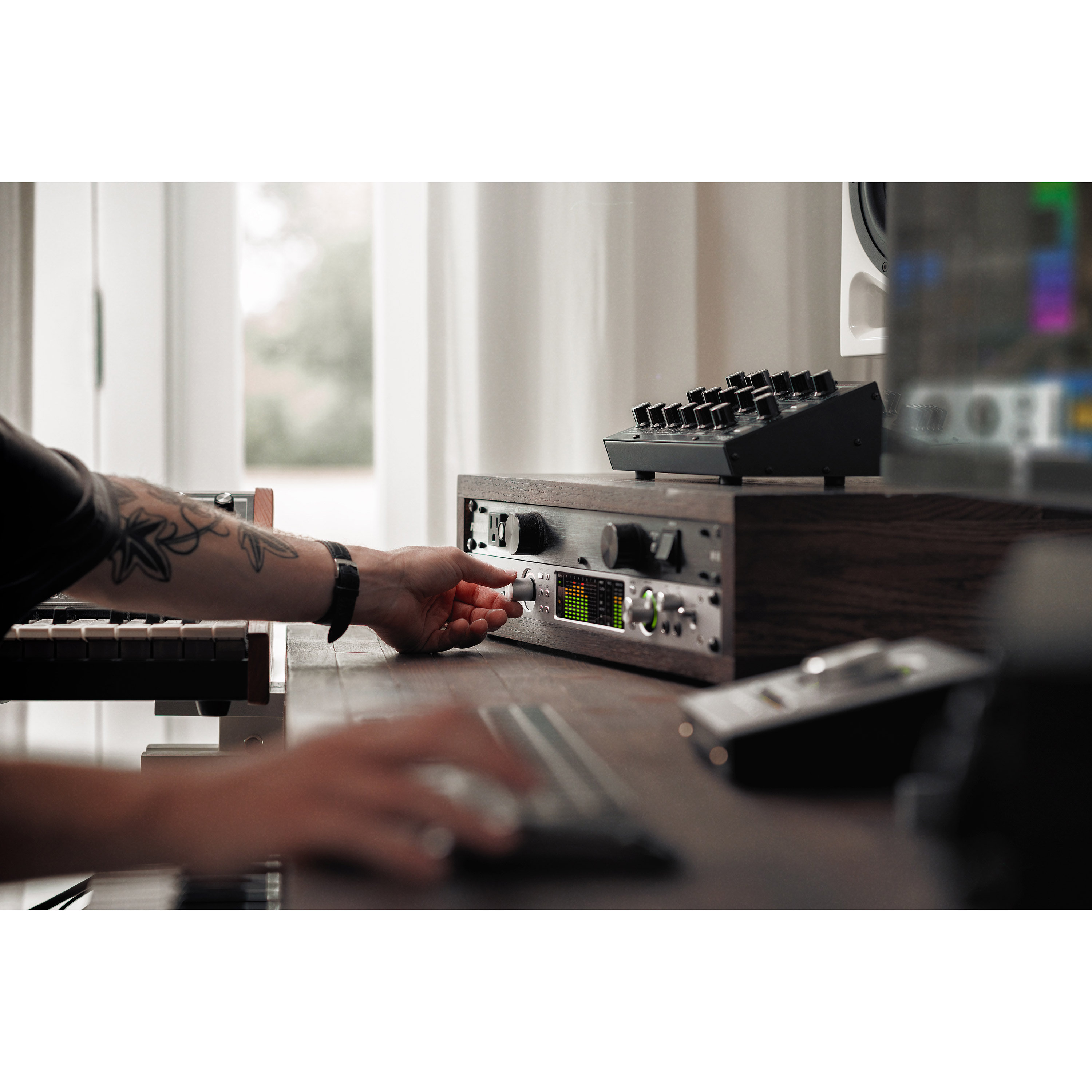 Universal Audio Apollo X6 Gen 2 Essentials+ - Carte son SonoVente.com