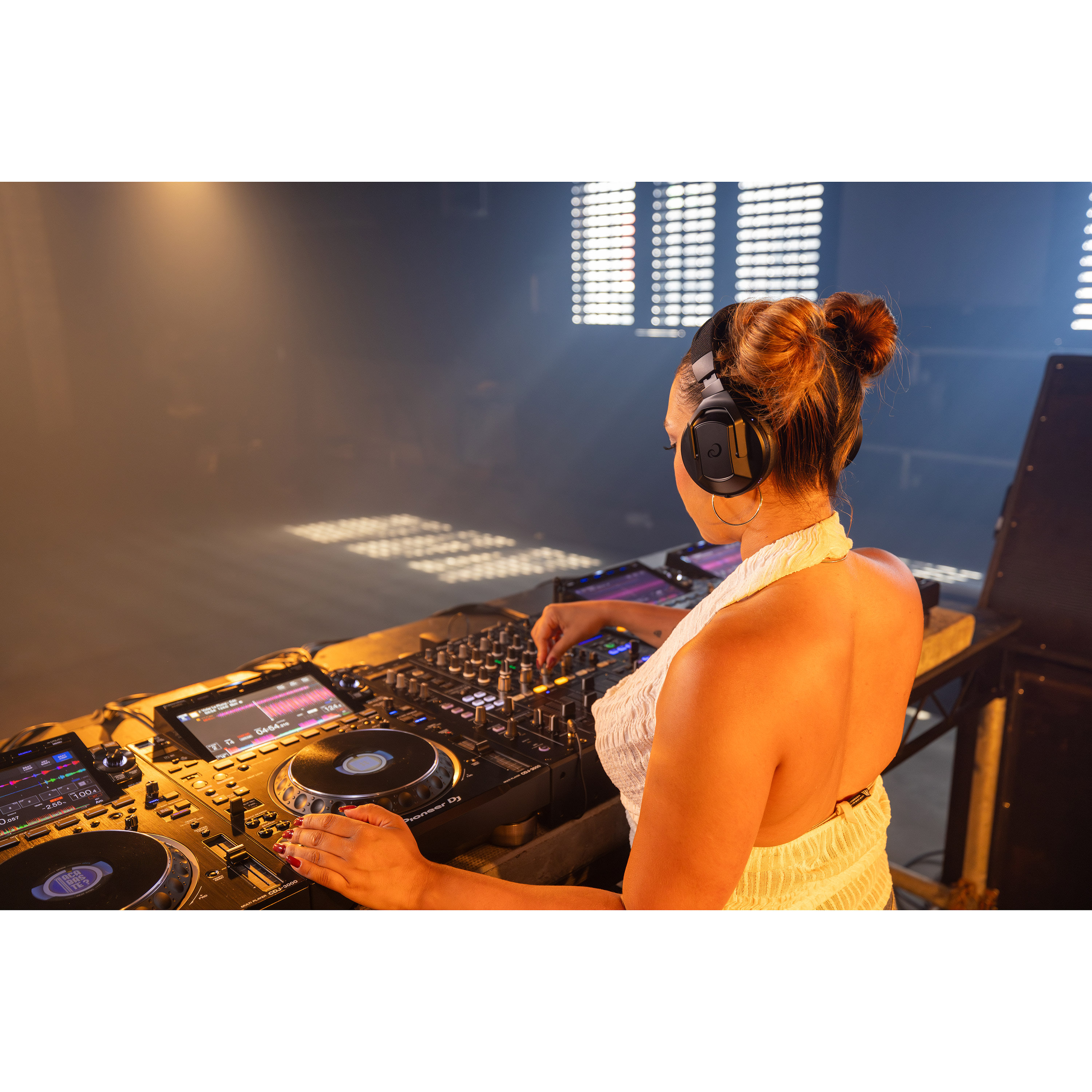 Pioneer DJ HDJ-F10-TX (Casque + Émetteur) - Casque DJ SonoVente.com