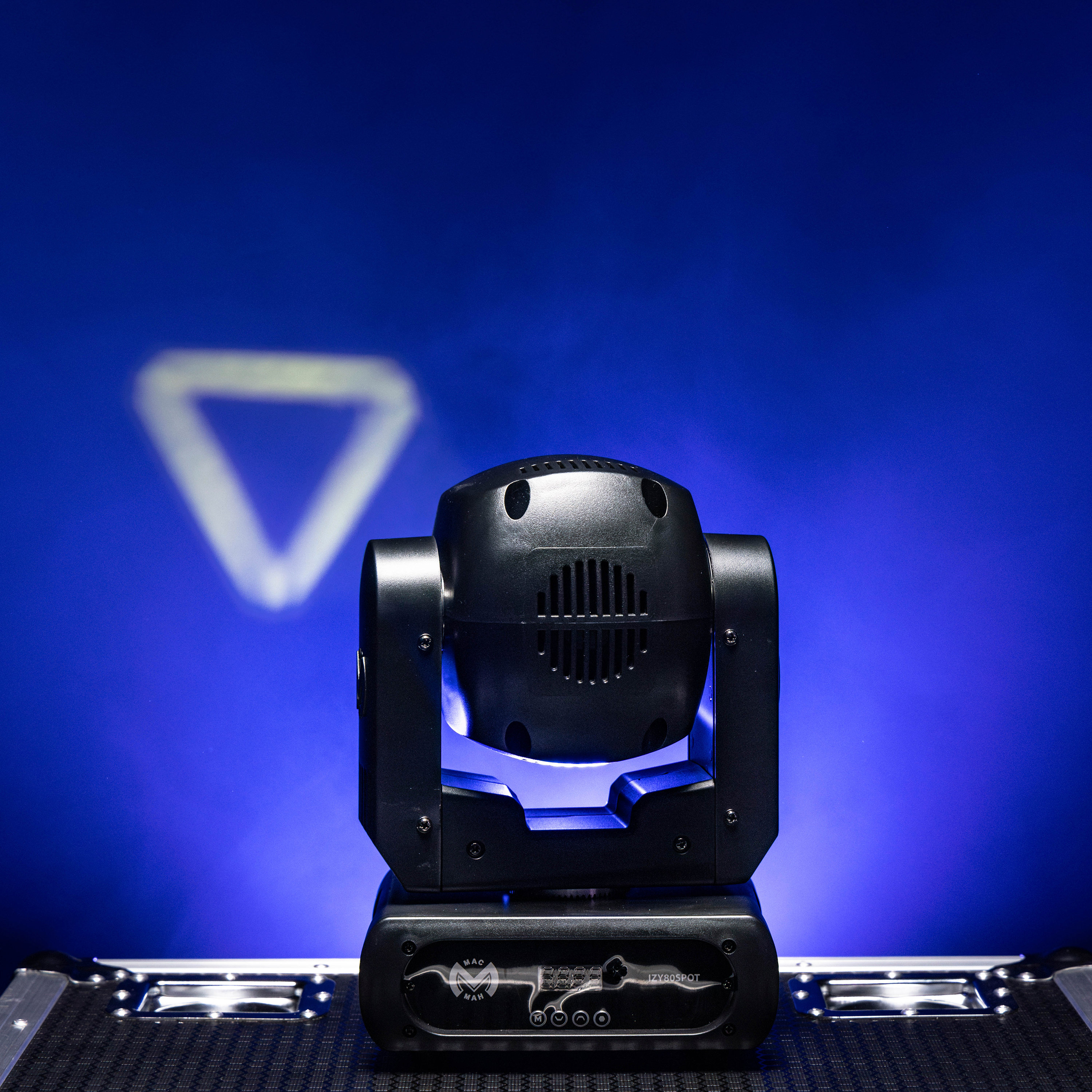 Mac Mah IZY 80 Spot - Lyre Spot SonoVente.com