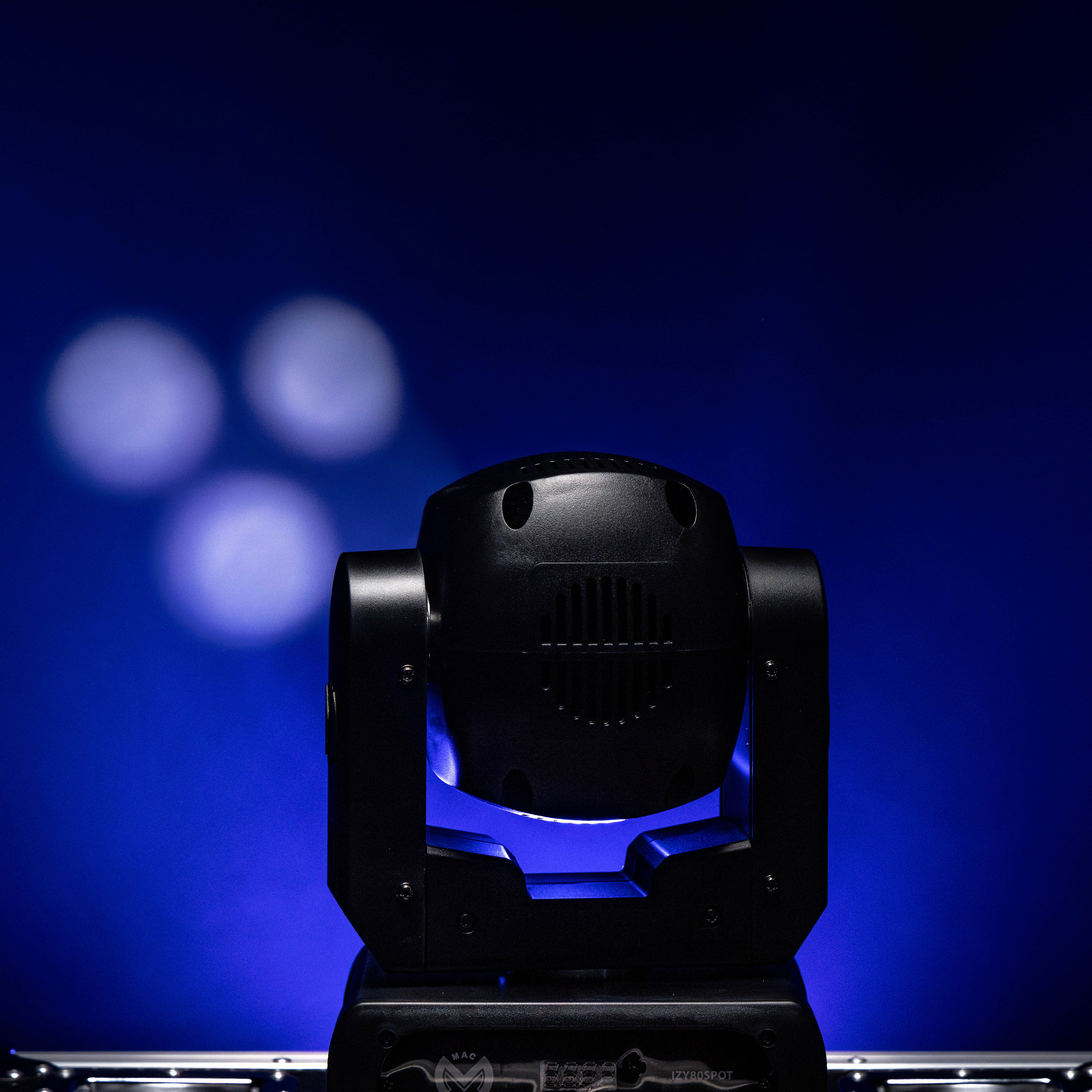 Mac Mah IZY 80 Spot - Lyre Spot SonoVente.com